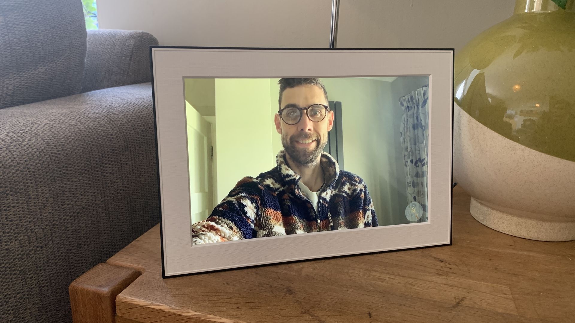 Homture Magic Frame review: an AI-powered digital photo frame that ...