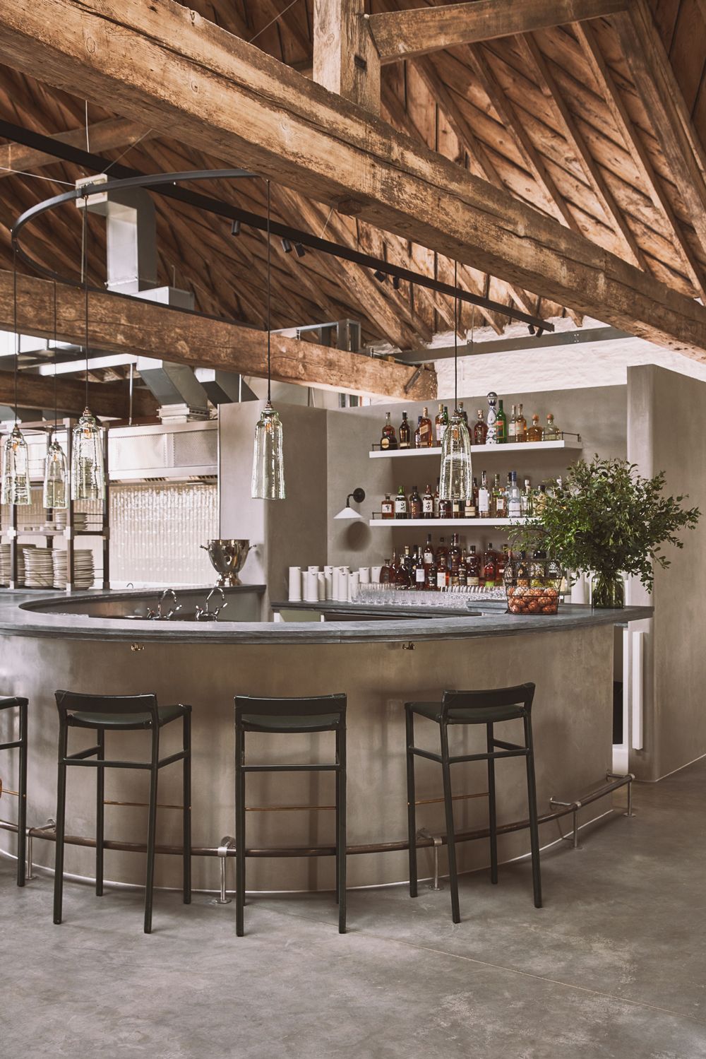 Choosing the right paint colour for your space with Thyme's Caryn Hibbert