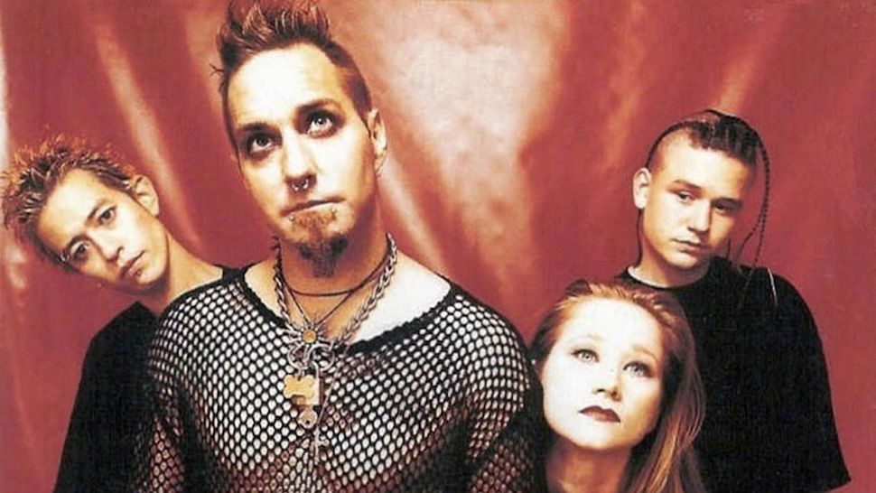 Devildriver frontman Dez Fafara thinks his former band Coal Chamber ...