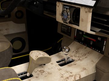 A freshly remastered classic Range Rover brings unexpected Italian ...