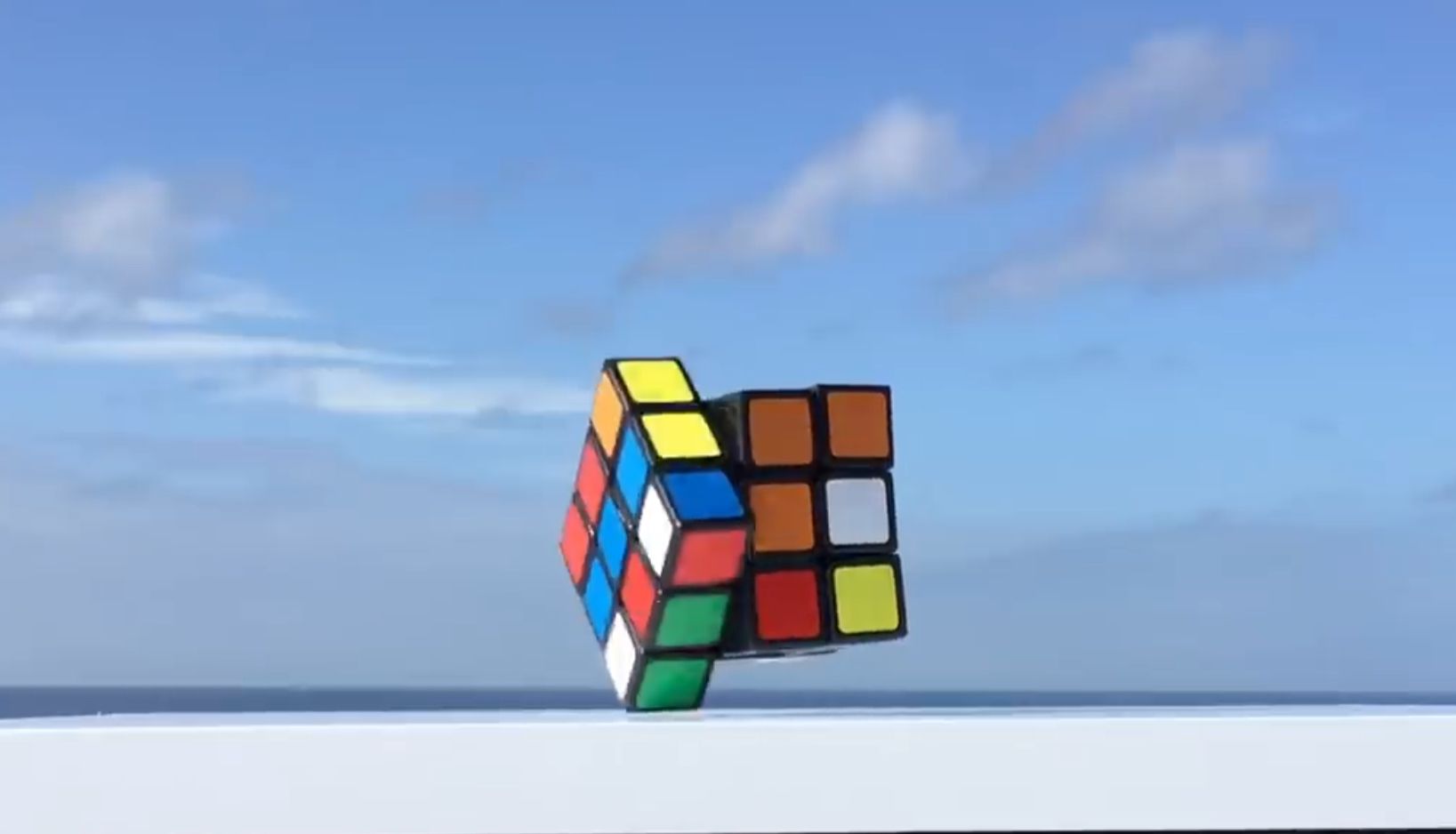 Levitating Self-Solving Rubik’s Cube Must Come to Stores ASAP | Tom's Guide