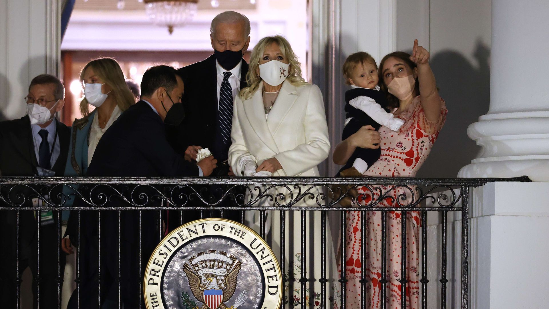 Joe Biden's Grandchildren Wear Glamorous Outfits at Lincoln Memorial ...