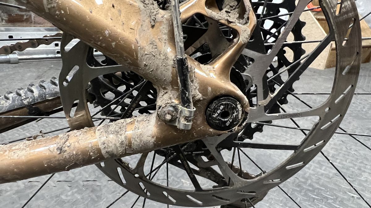 Kenesis Fend Off Shorty review – full metal gravel fender | Bike Perfect