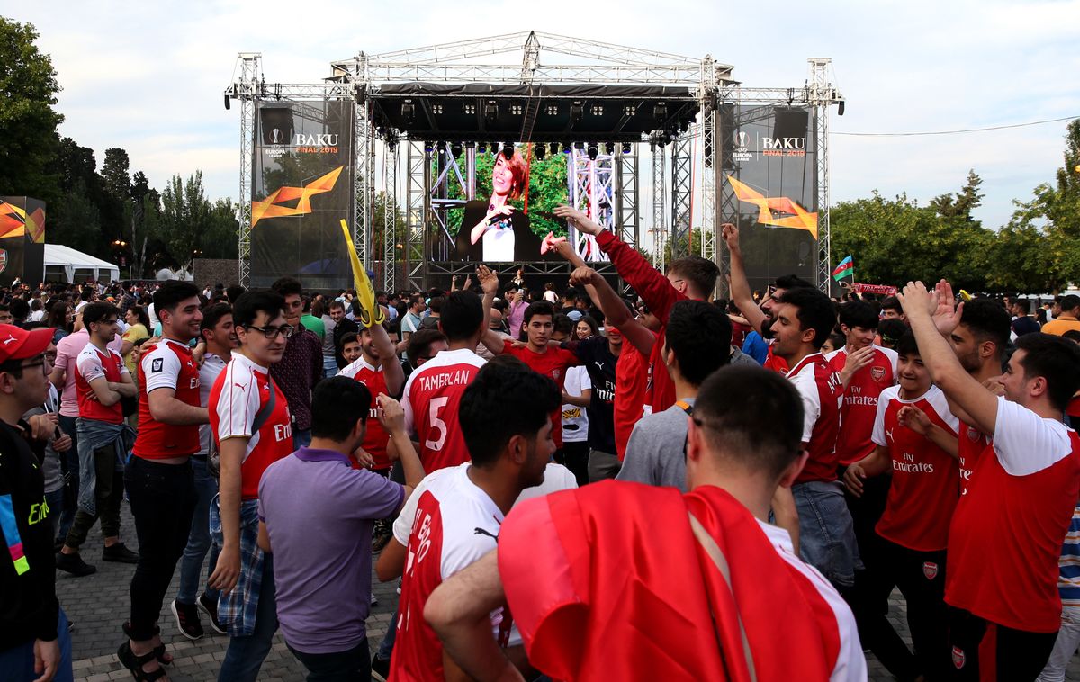In pictures: Arsenal and Chelsea fans ahead of the Europa League final ...