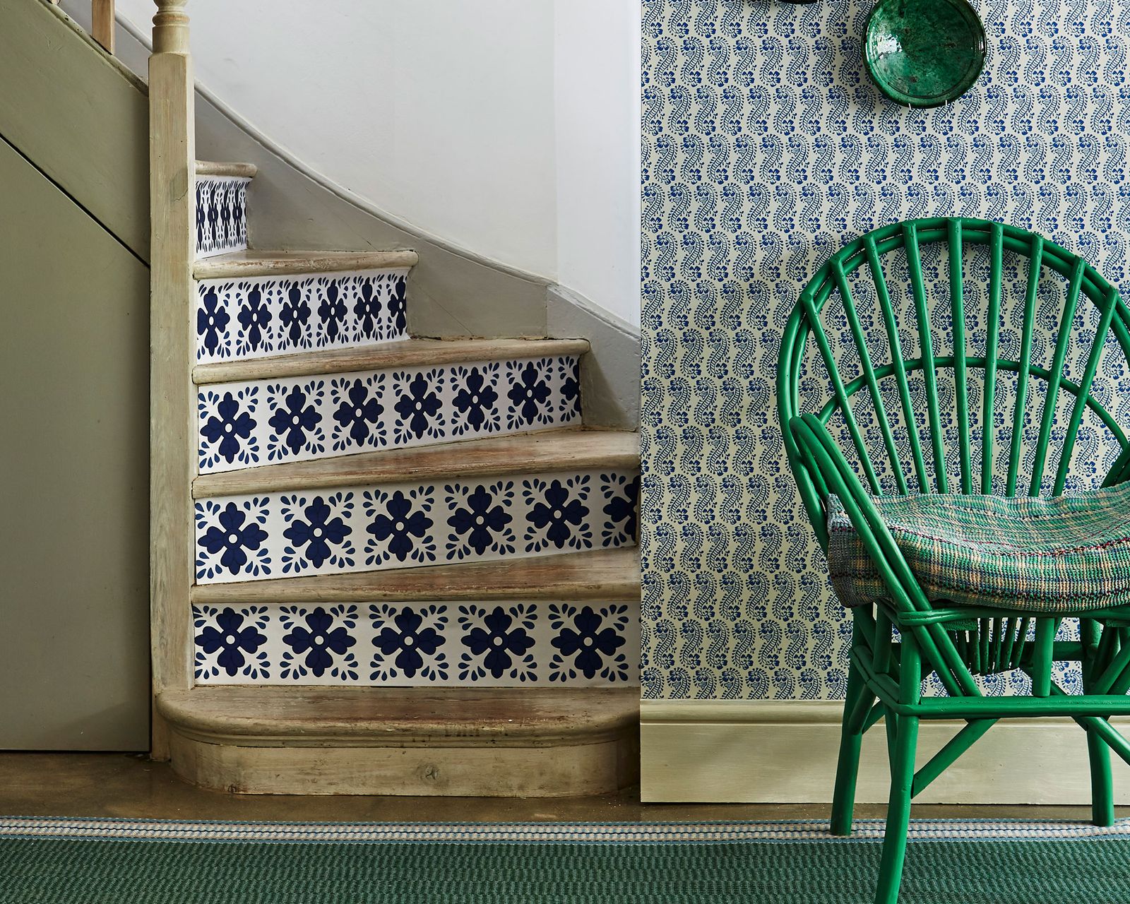 How to tile stairs: hints and tips from the experts | Homes and Gardens