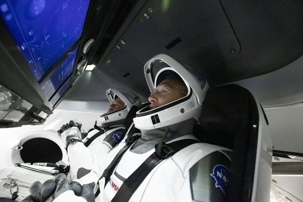 In photos: SpaceX's Crew Dragon Demo-2 mission to the International ...