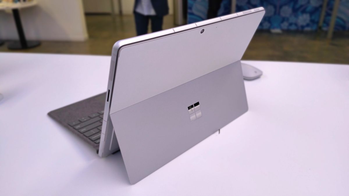 Microsoft unveils Surface Pro 9 with Intel and ARM chips, 5G support ...