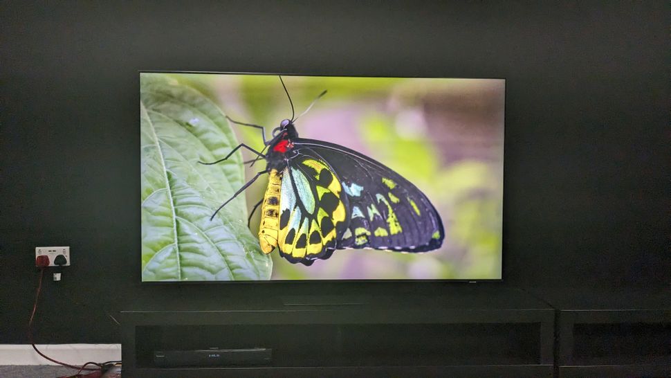 Samsung QN85D review: a solid mini-LED 4K TV, but there are better ...