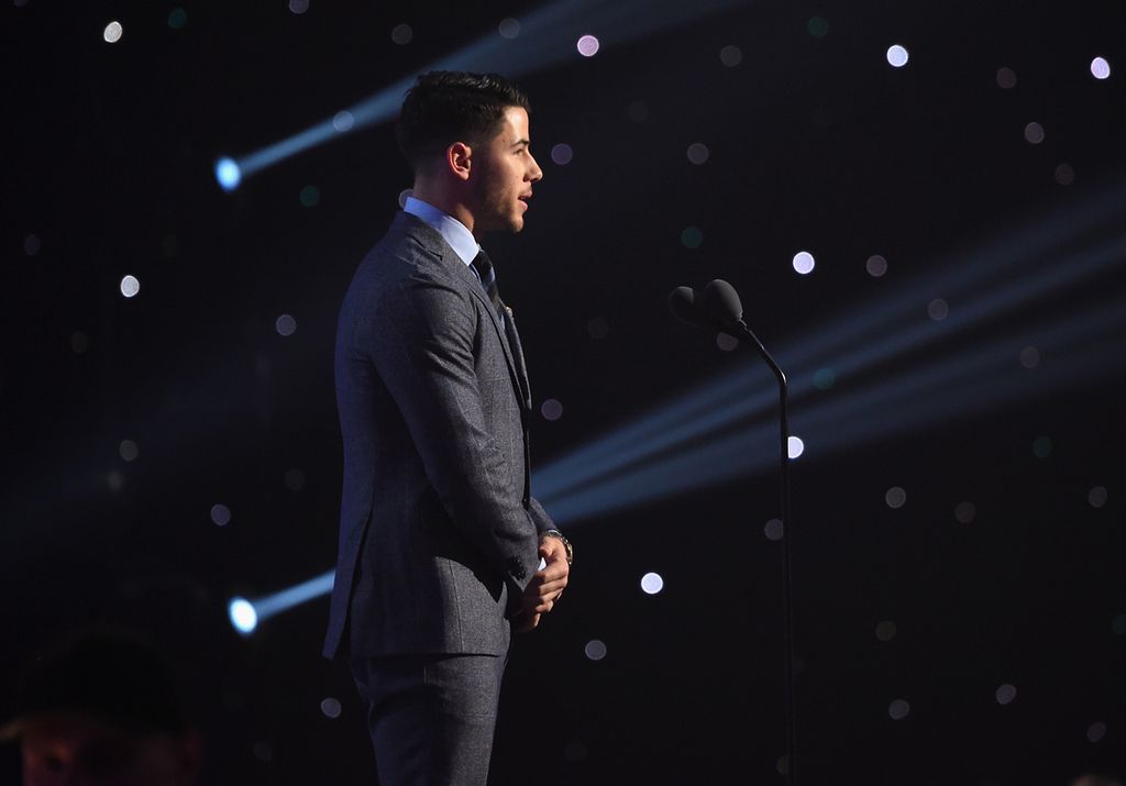 13 Famous People Who Believe in Aliens | Live Science