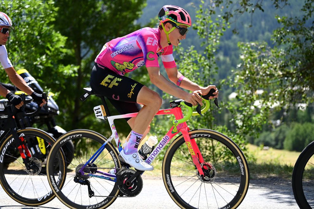 Pidcock claims sensational L'Alpe d'Huez victory on stage 12 of Tour de ...