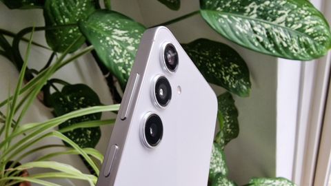 Overpriced or simply premium? I'm trying to decide if iPhones are a rip ...