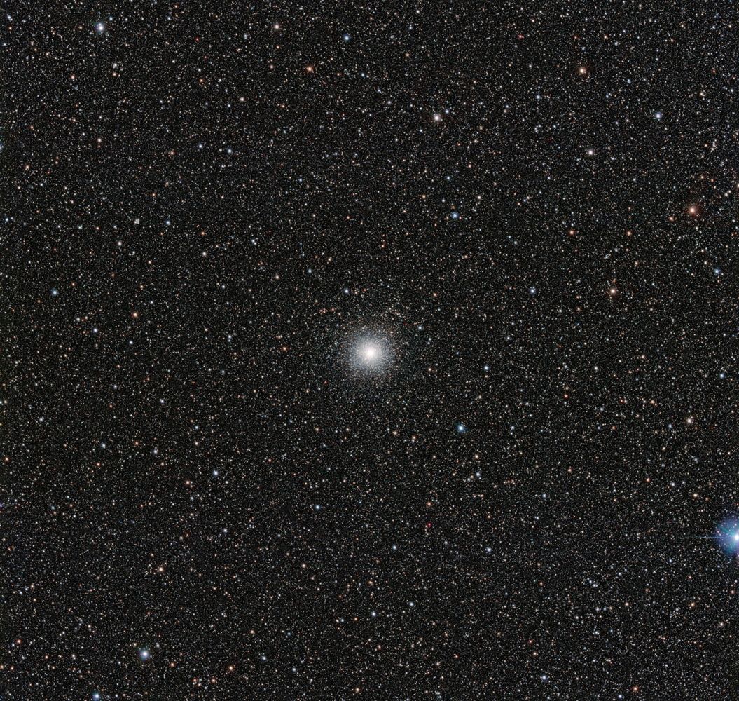 Glittering Star Cluster May Help Solve Stellar Mystery (Video, Photos ...