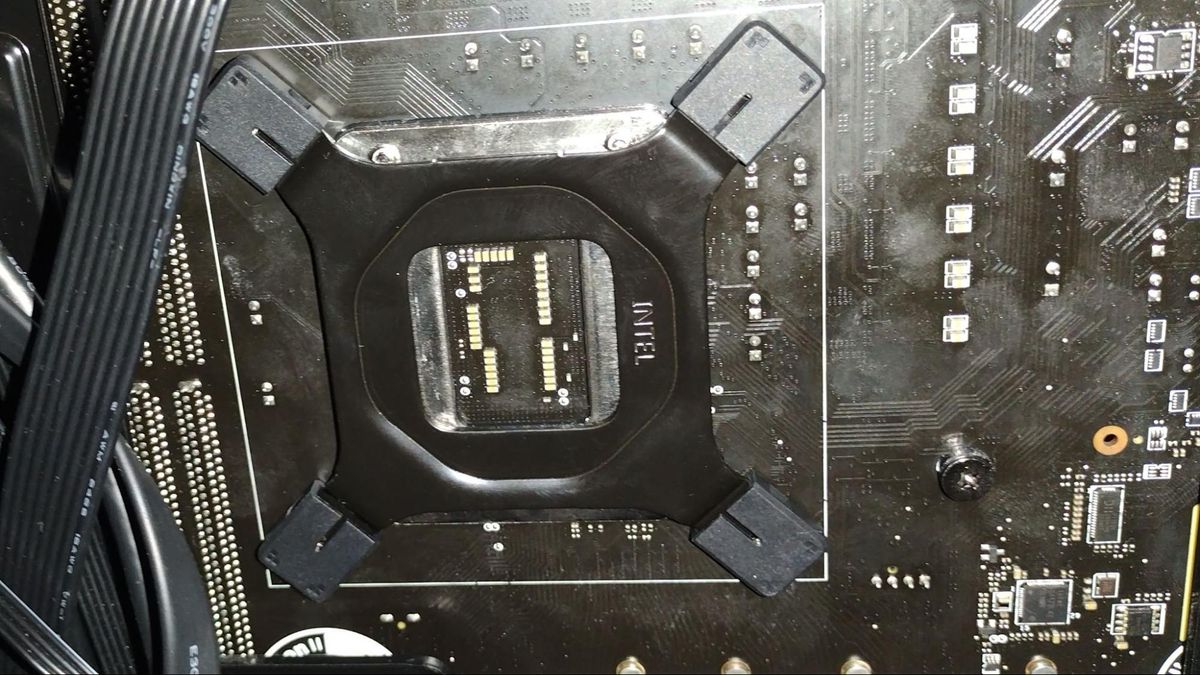 DeepCool AK500 Review: Big Air, Incredible Value | Tom's Hardware