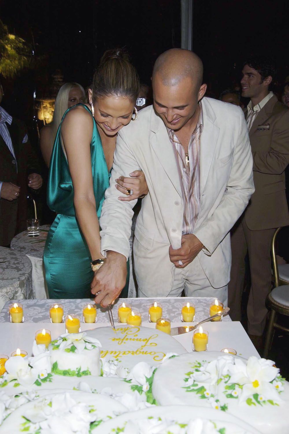 Celebrity Wedding Cakes: Pictures To Inspire Your Own Wedding Cake ...