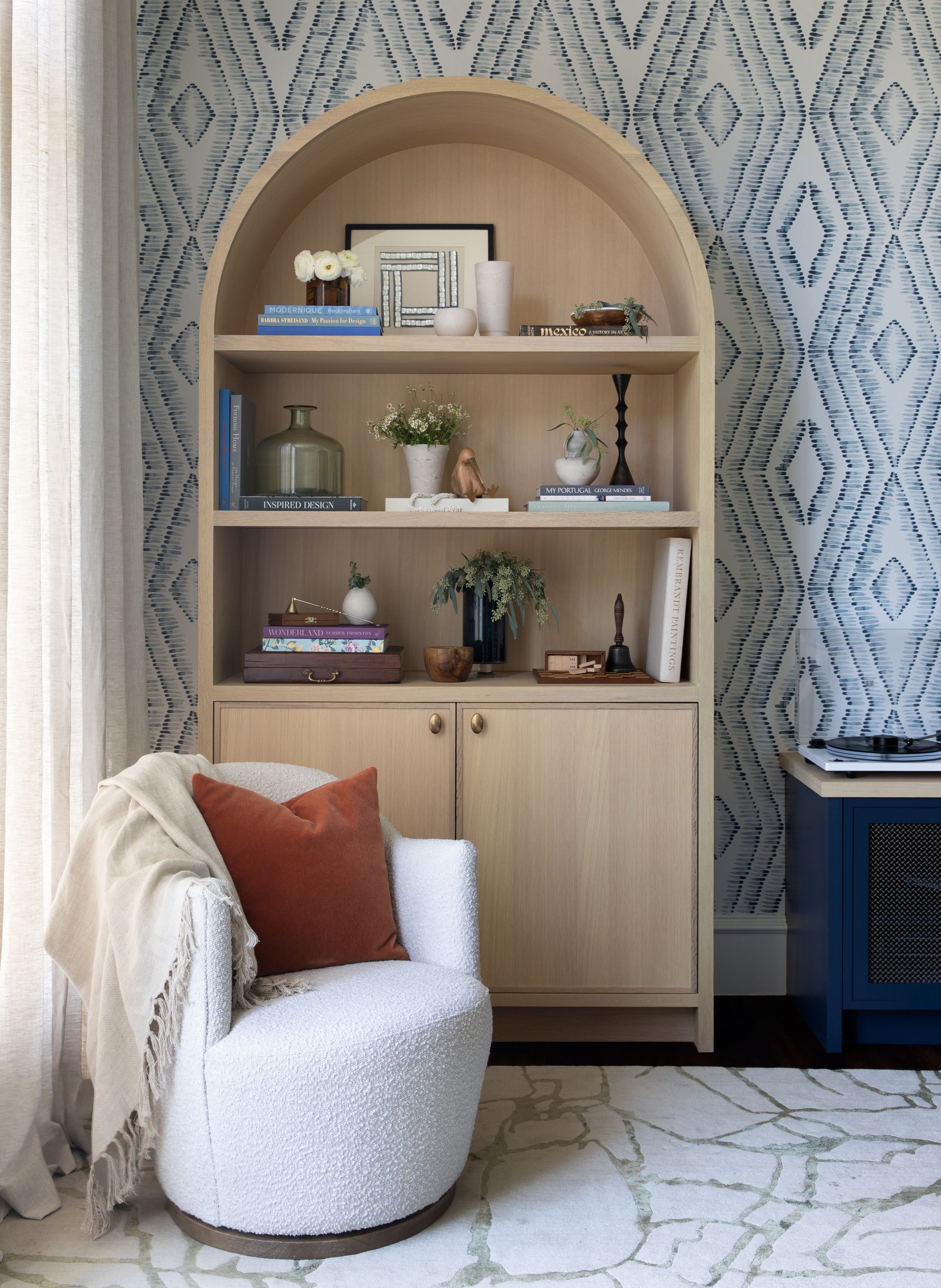 6 "One-Hour" Ideas to Give Your Living Room a Refresh This Weekend ...