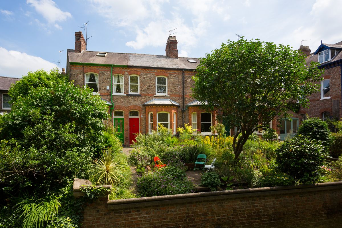 How much is my house worth? How to calculate its value | Homebuilding