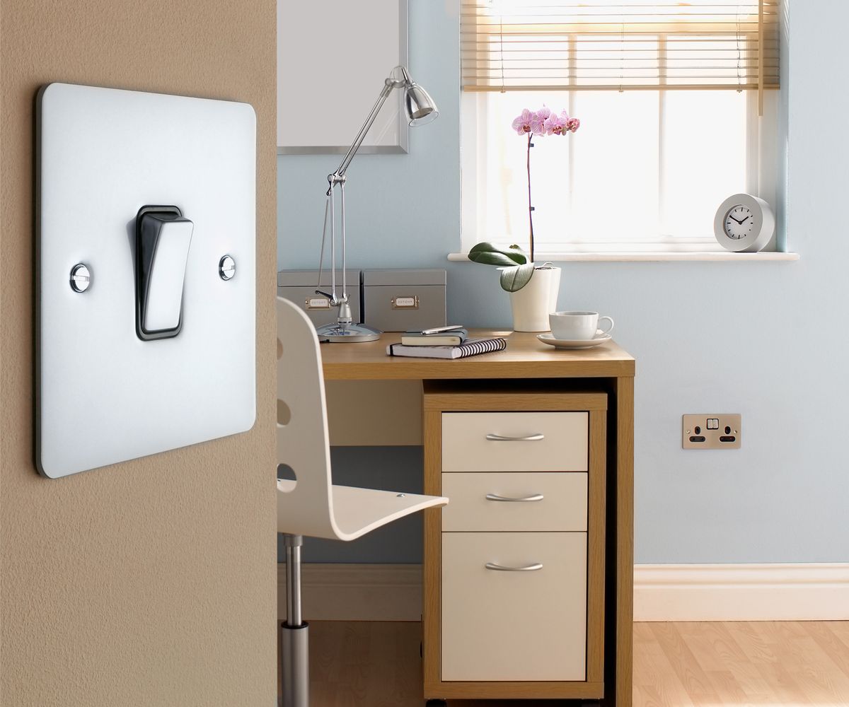 Understanding types of light switches and how to choose them | Homebuilding