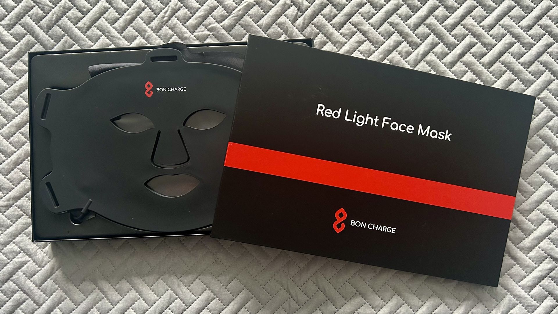 Bon Charge Red Light Face Mask review: turn back time with this ...