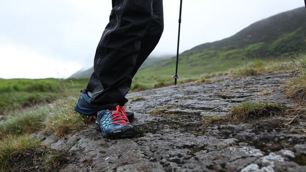 The best approach shoes: for alpine adventures, via ferrata, scrambling ...