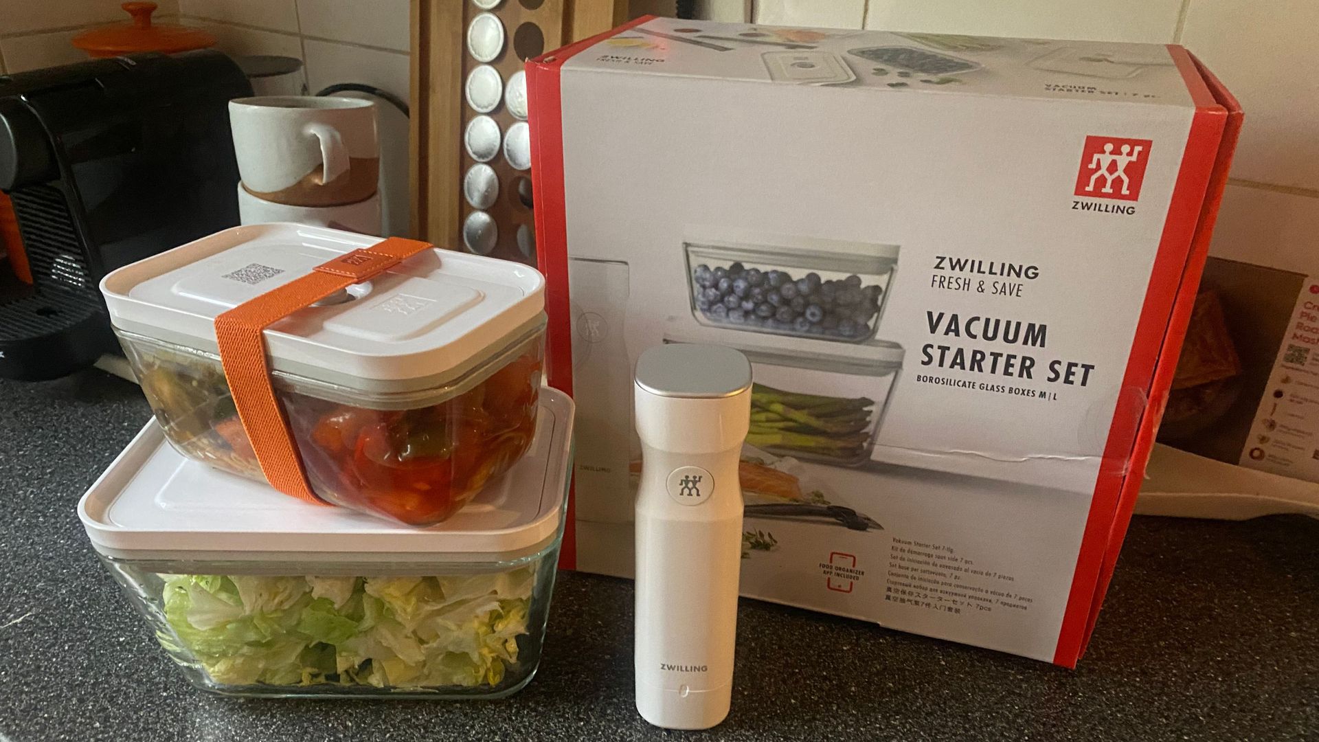 Score 40% off these Zwilling food containers and be more eco-friendly ...