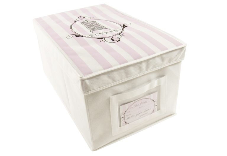 A comprehensive guide on how to get rid of moths using natural products ...