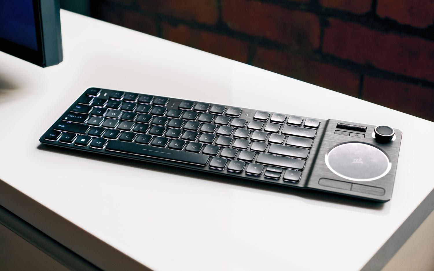 Corsair K83 Wireless Review: A Creative, Flawed Hybrid | Tom's Guide