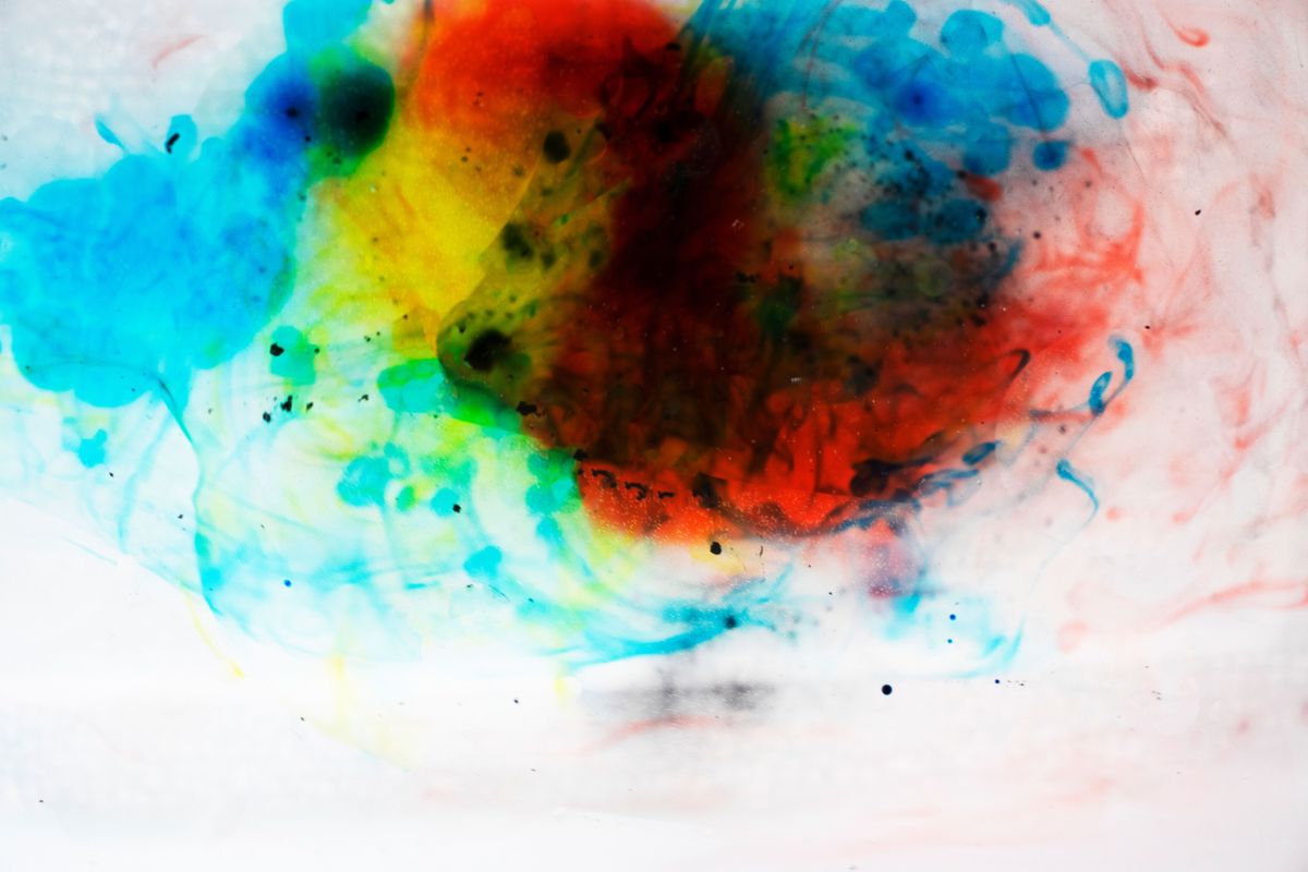 Lockdown projects: shoot liquid color abstracts from the comfort of ...