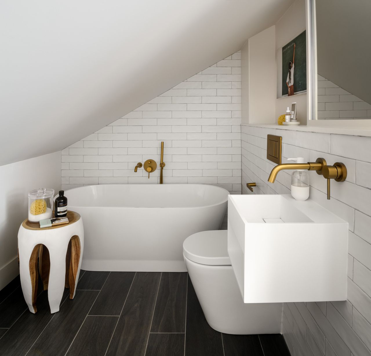 7 layout ideas to try for awkwardly shaped bathroom | Livingetc
