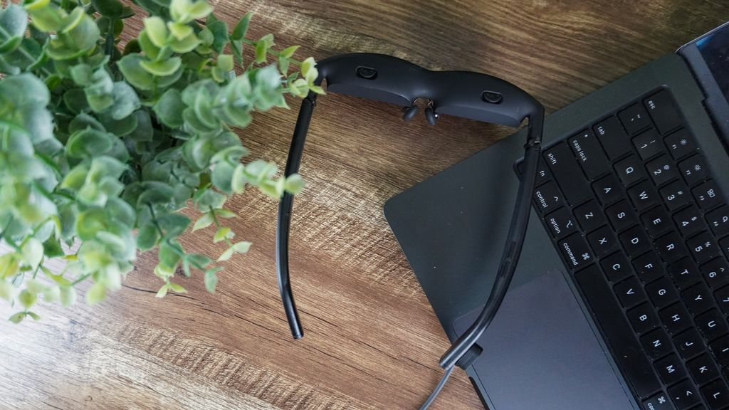 Meet Xreal Beam Pro — this $199 Android device unlocks Vision Pro-like ...