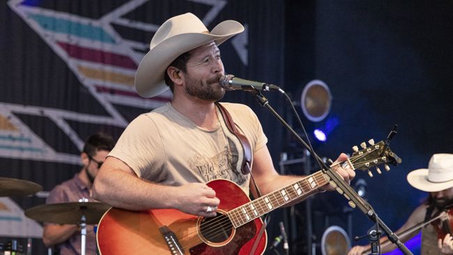 Who was the band in Yellowstone season 5 episode 1? | What to Watch