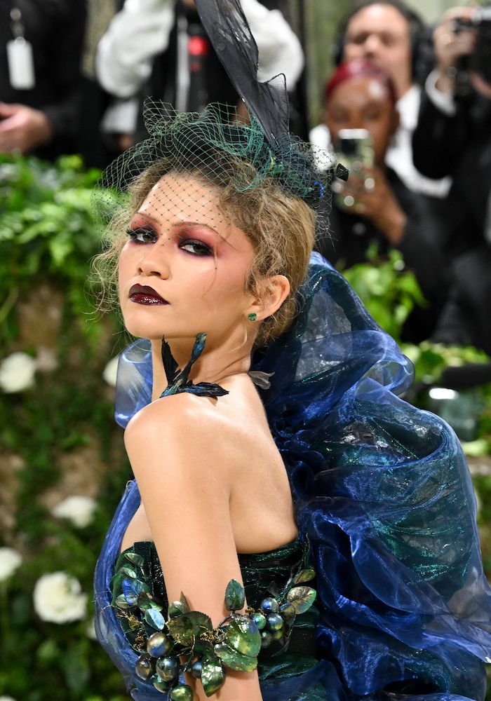 These 8 Met Gala Beauty Looks Are Straight Out of a Fairytale | Who ...