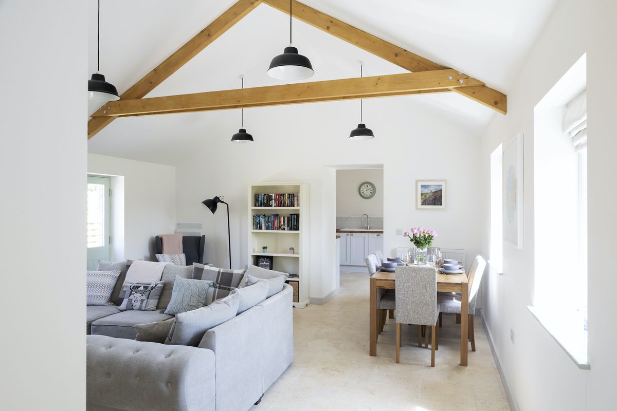 9 Barn Conversion Lighting Ideas for a Bright and Cosy Home | Homebuilding