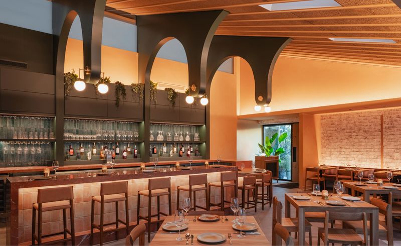 Performance icon R34 GT-R reborn as Japanese restomod | Wallpaper