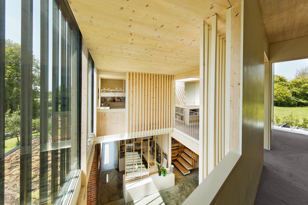 Mezzanine Bedrooms: How to Design a Split-Level Sleep Space | Homebuilding