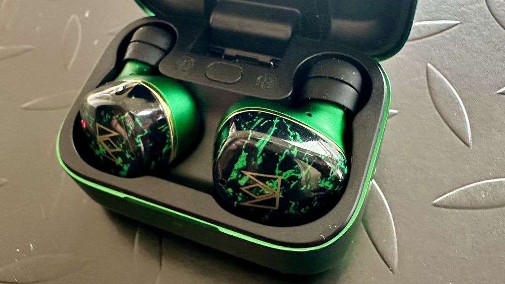 Noble FoKus Rex5 review: well-built true wireless earbuds that err on ...