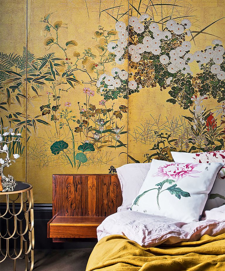 Decorating with gold: 5 ways to give your home the Midas touch | Homes ...