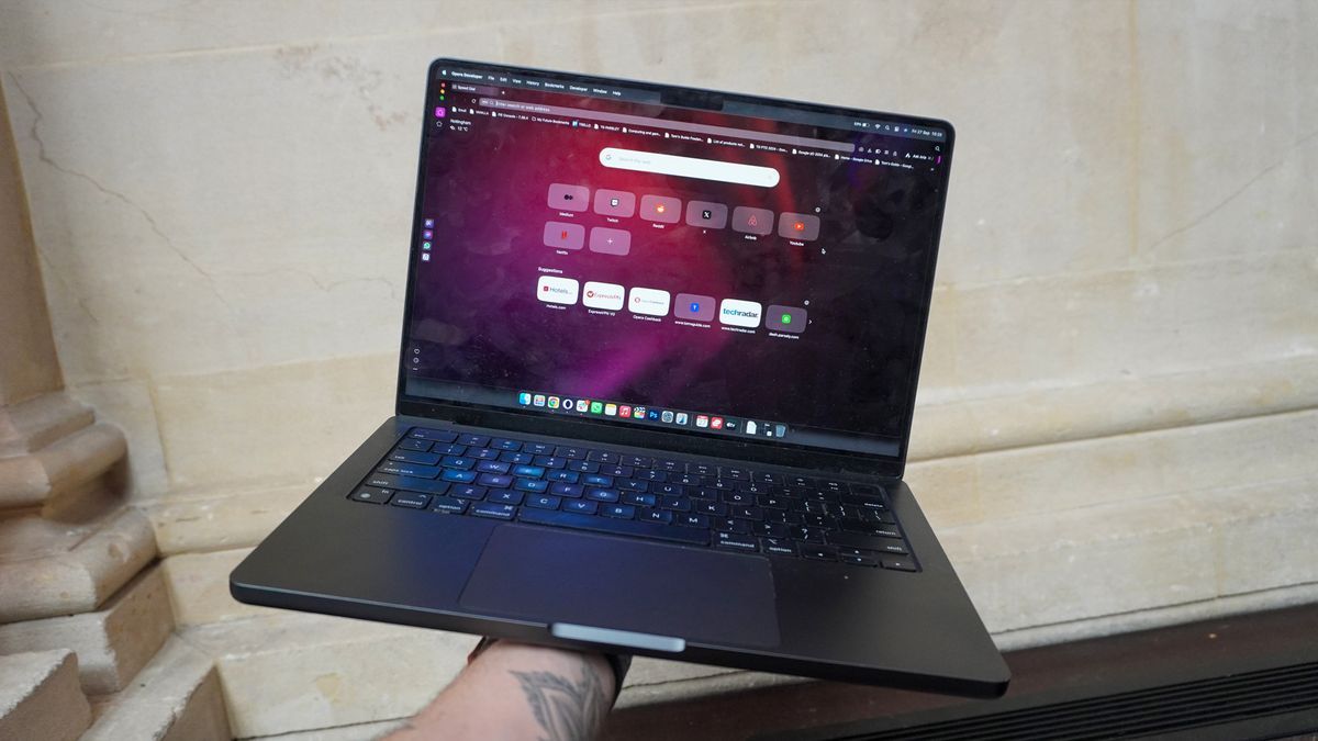 Google Chrome vs Opera One R2 — which is the best browser for you ...