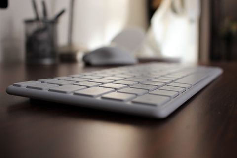 Microsoft Designer Compact Keyboard review: A keyboard for minimalists ...