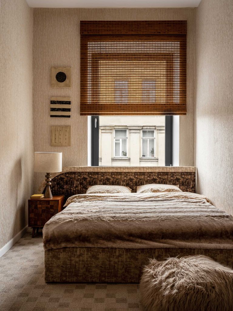 Is it okay to put a bed in front of a window? How to make it work ...
