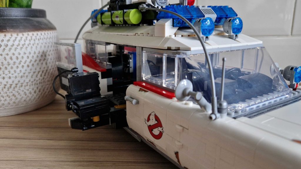 Lego Ghostbusters ECTO-1 review | GamesRadar+