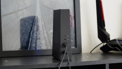 Arris Surfboard Thruster Wi-Fi 6E W6B review: Can we finally get rid of ...