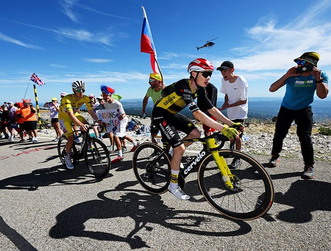 Jonas Vingegaard wins stage 3 atop Alto do Castelo at Gran Camiño ...