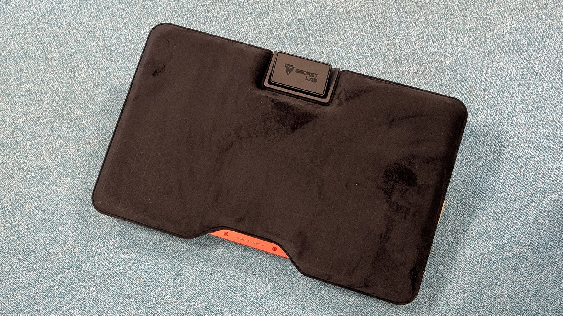 Secretlab Professional Footrest review: a throne for your feet | T3