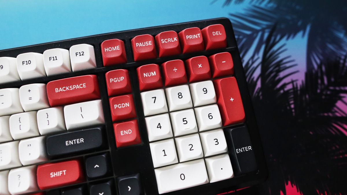 Gamakay TK101 wireless gaming keyboard review | PC Gamer