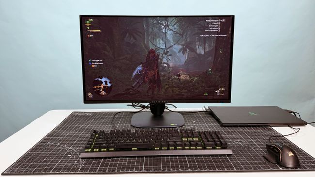 Alienware 27 4K QD-OLED (AW2725Q) gaming monitor review: Smooth and ...
