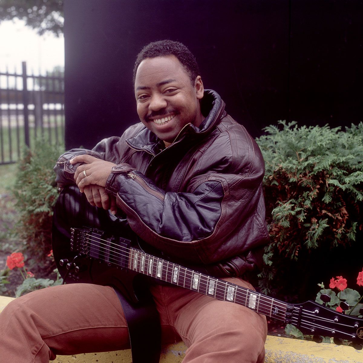Paul Jackson Jr's work with Michael Jackson, Daft Punk and more ...
