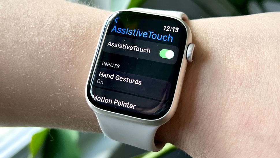 How to control your Apple Watch with hand gestures | Tom's Guide