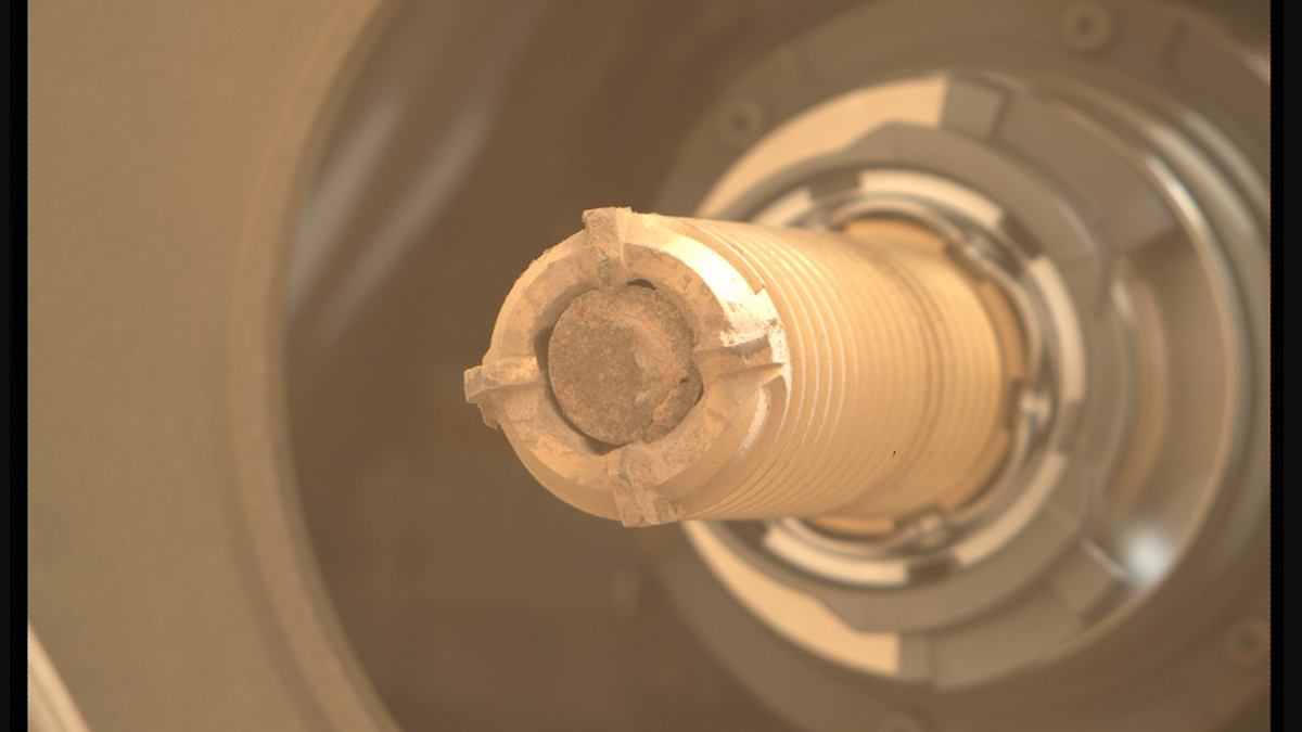 Perseverance Mars rover hits snag while grabbing 14th rock sample | Space