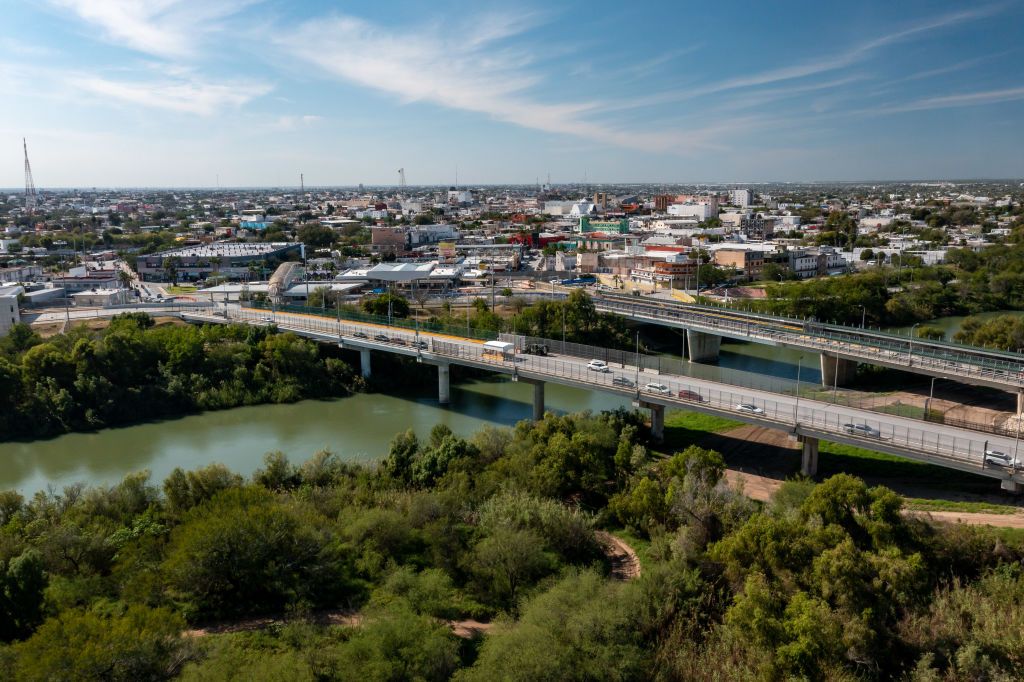Meteorite crash in Texas causes 'mysterious' and 'ground-rattling' boom ...