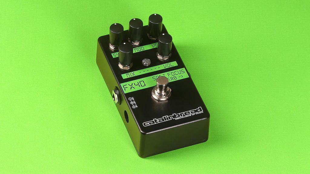 Catalinbread makes shoegazers’ dreams come true with the FX40 Soft ...